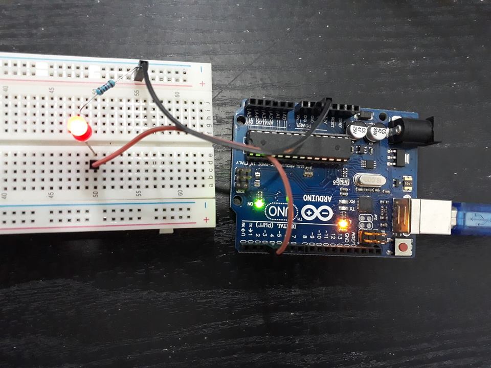 สอนใช้งาน Arduino การสื่อสารอนุกรม Serialprint อ่านค่าข้อความที่ Arduino ส่งมาให้คอมพิวเตอร์